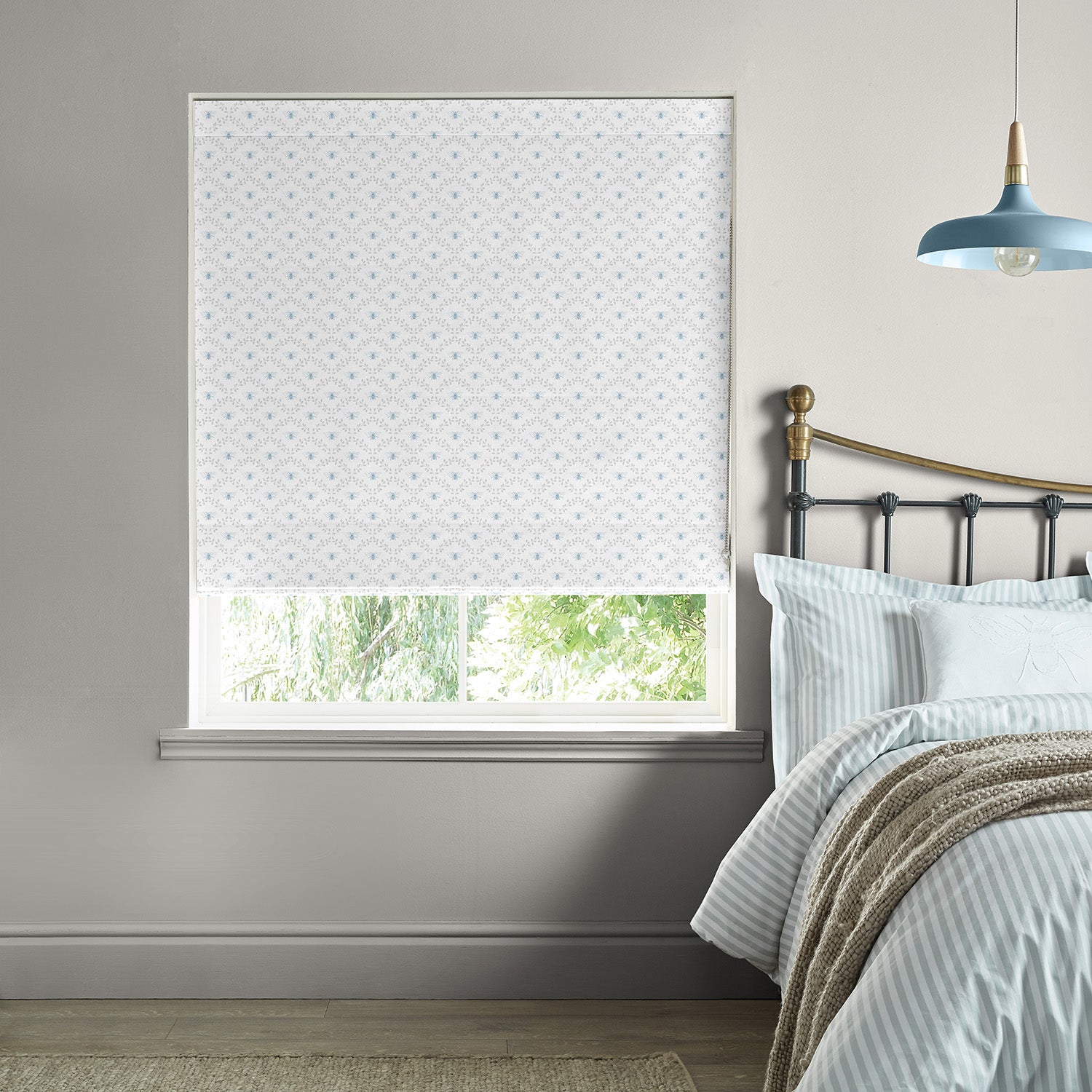 Bees Leaves White Made to Measure Roman Blind