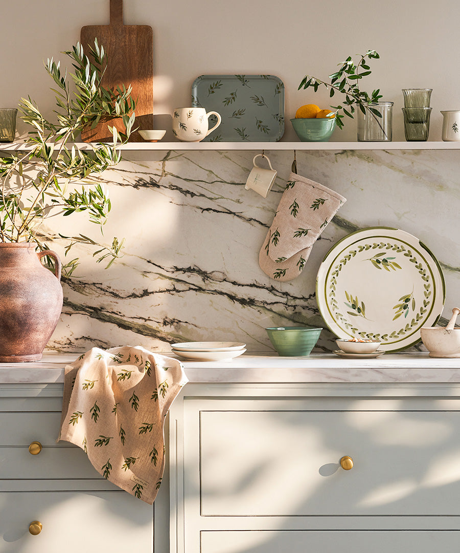 Olive | Sophie Allport