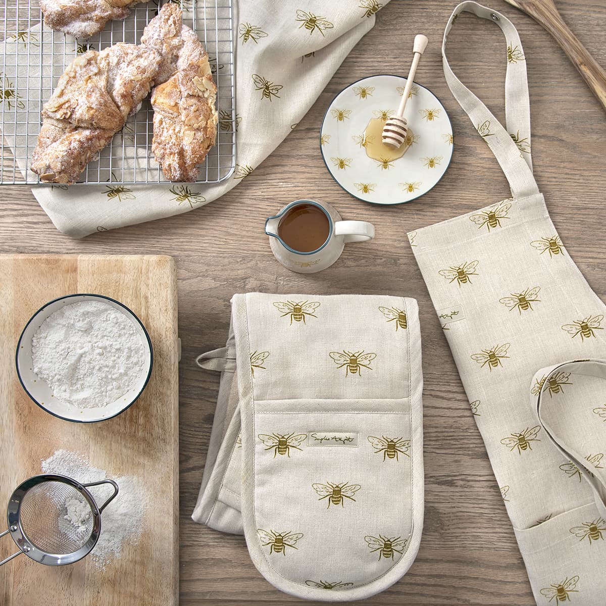 Bees Linen Tea Towel by Sophie Allport